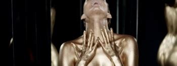 Ricki Lee Coulter Topless Body Paint In Her New Music Clip Phun