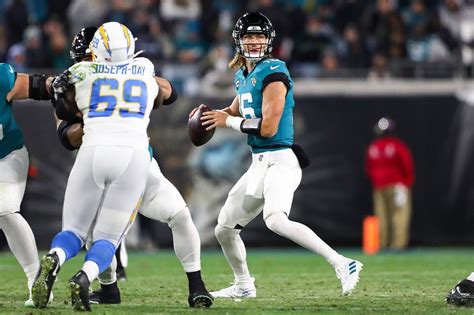 Trevor Lawrence Rebounds To Lead Jaguars To Comeback Win