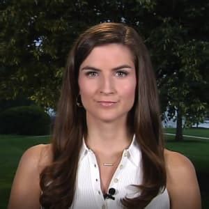 Kaitlan Collins Cnn Bio Age Height Married Mouth Salary Net