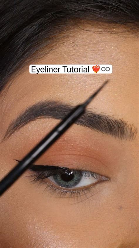 Eyeliner Tutorial Beginners Eye Makeup Liquid Eyeliner Tutorial