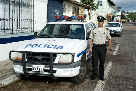 Ecuador National Police San Christobal Dave Flickr