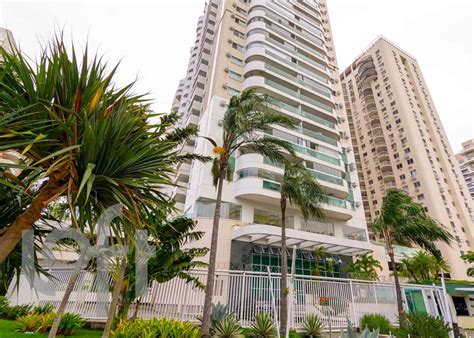 Condomínio Residencial La Vista Avenida José Luiz Ferraz 295
