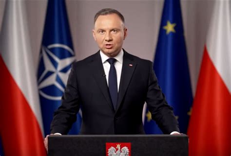 Duda znów wygłosił orędzie i powiedział to co mógł napisać na