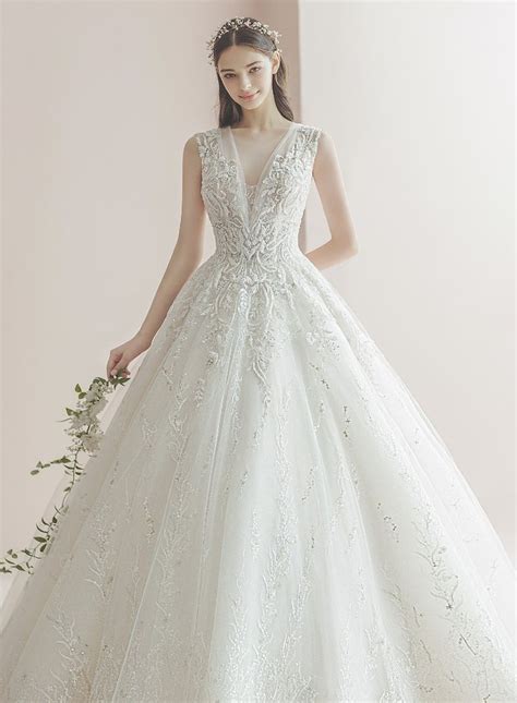 Pin De Salma Saleh Em Dresses Vestidos De Noiva Princesa Vestido De