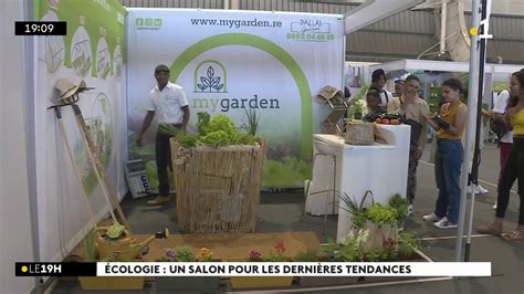 Une soixantaine dexposants sont présents au salon de l Ecologie YouTube