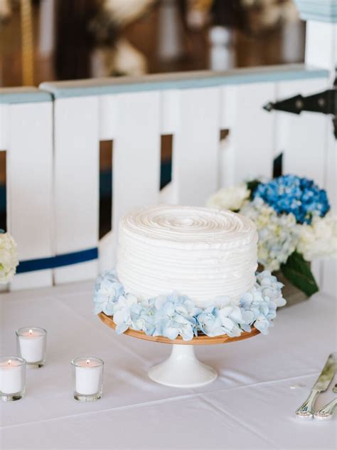 One Tier Wedding Cake Ideas From Simple To Rustic