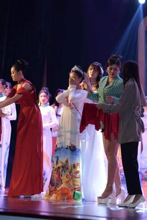 Hồ Yến Nhi Á khôi Áo dài Việt Nam 2022 từng nói Hoa hậu đi thi không