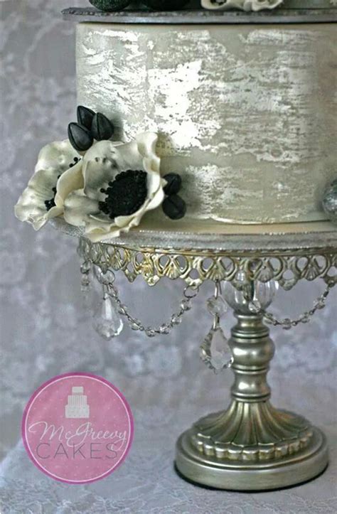 Beautiful Metallic Cake Beautiful Cakes Gorgeous Cakes