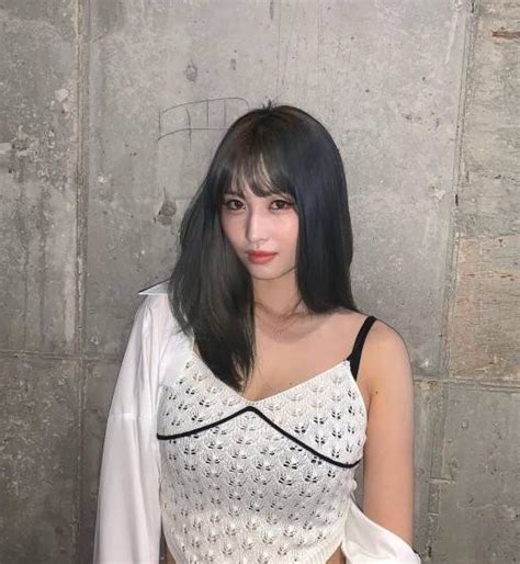 TWICE成员MOMO近照公开大秀其性感火爆的身材 韩国新闻 聚焦韩国 韩语在线翻译网