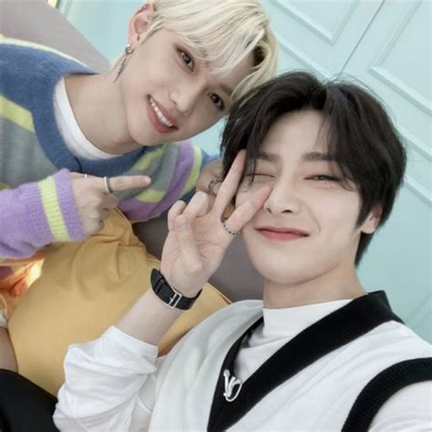 blip 스키즈 아이폰 배경화면 하기 좋은 사진