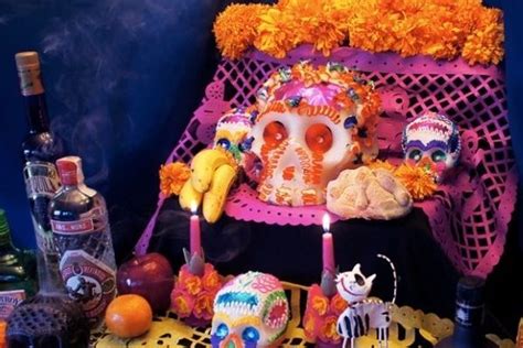 Estos Son Los 10 Elementos Que NO Pueden FALTAR En Tu OFRENDA EL REY