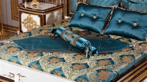 Casa Padrino Luxury Baroque Bedroom Set Blue White Brown Gold 1