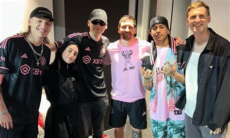 La Reacci N De Messi Al Ver A Bizarrap Peso Pluma Y Nicki Nicole