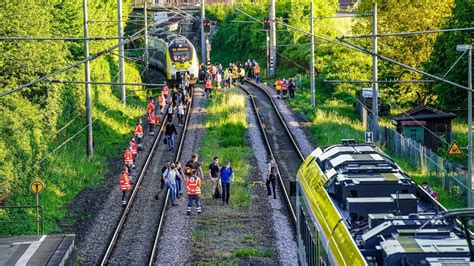 Oppenweiler 14 Jährige von Zug erfasst tot 11 jährige Freundin