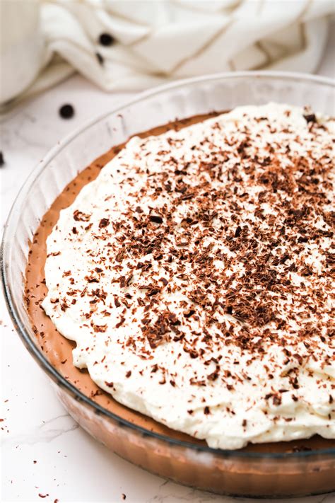 No Bake Chocolate Mousse Pie Reluctant Entertainer