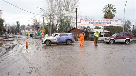 PERSONAL MUNICIPAL ACUDIÓ A ESTACIÓN COLINA TRAS FRENTE DE MAL TIEMPO