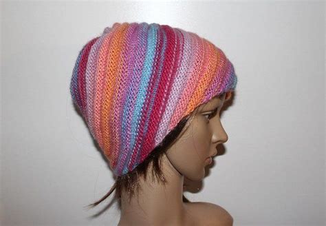 Mütze stricken Spiralmütze Wirbel Beanie