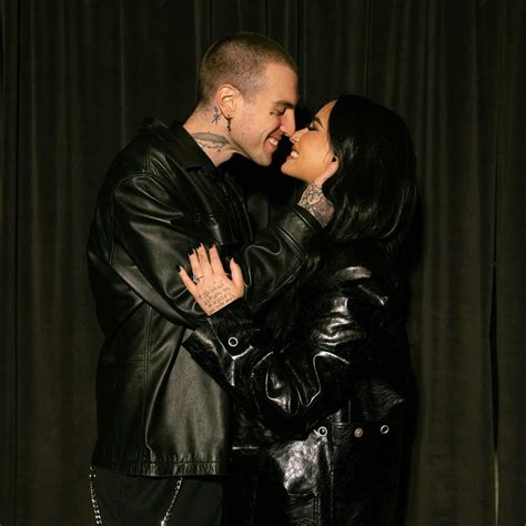 Demi Lovato y Jordan Jutes Lutes se comprometen después de un año y