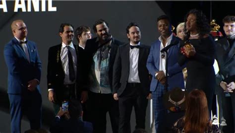 Histórico Liniker é a 1ª artista trans a ganhar um Grammy Latino
