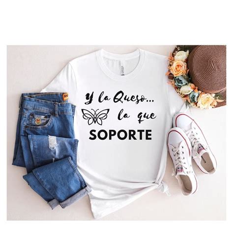 Y La Queso La Que Soporte La Queso Latina Tshirt Playera Para Mujer