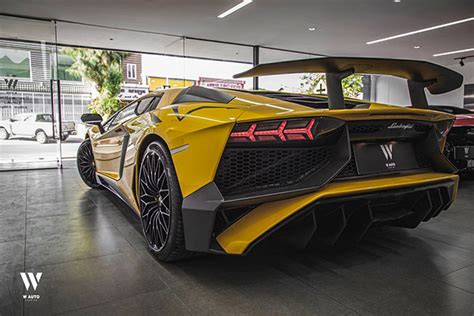 Arriba 95 Imagen Lamborghini Aventador Performante Abzlocal Mx