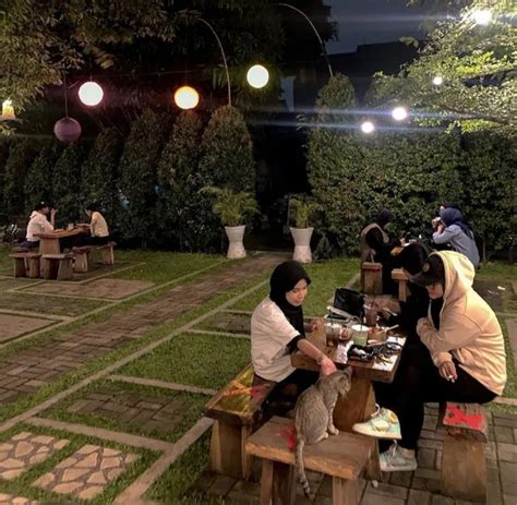4 Rekomendasi Tempat Kuliner Di Tangerang Banten Dengan Nuansa Kebun
