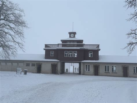 Geschichtsexkursion der Schülerinnen und Schüler der Klassen 10a und