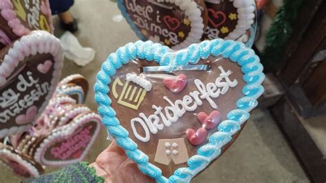 Süßes Souvenir Borgholzhausener liefern Lebkuchen Herzen aufs