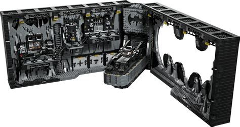 LEGO DC Batman Bathöhle Schaukasten 76252 angekündigt
