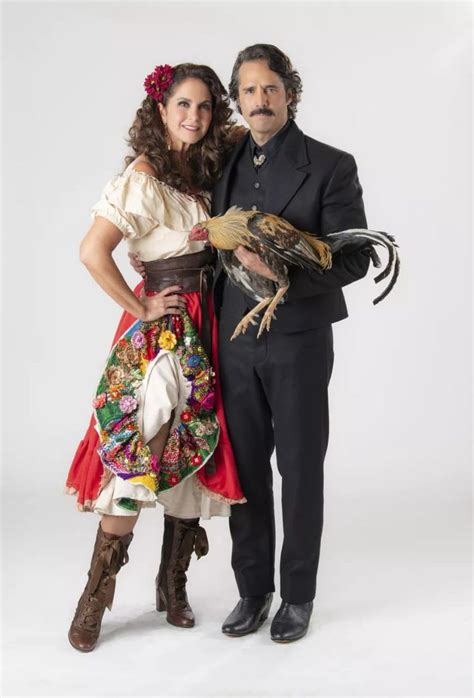 Bernarda E Dionisio Pinz N El Gallo De Oro Dion Sio Minhas Series