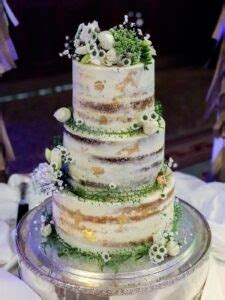 Naked Cake 21 Ideias De Bolos Pelados Para Decorar Sua Mesa De Doces