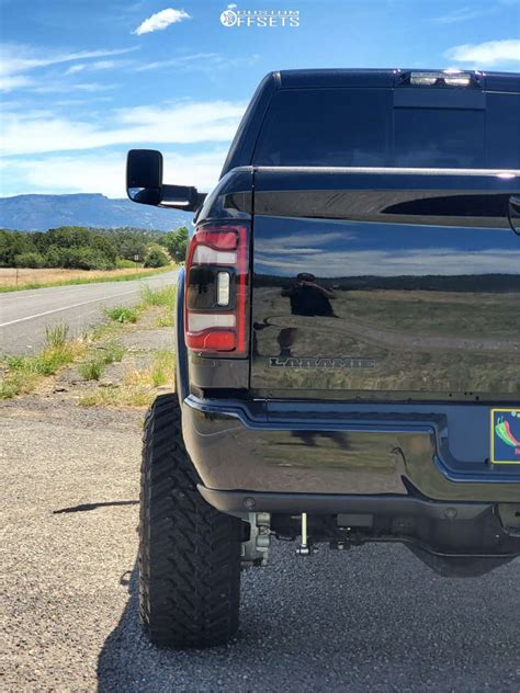 2019 Ram 2500 With 20x12 52 Method Mr605 And 35 12 5R20 Atturo Trail