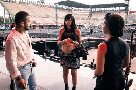 Dani Flow se burla de triángulo amoroso entre Christian Nodal Ángela