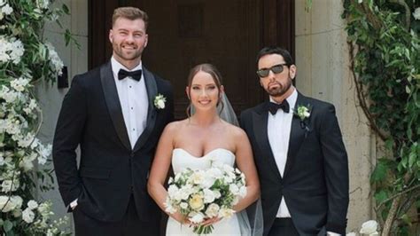 Hija de Eminem se casó y el rapero sorprende a los invitados