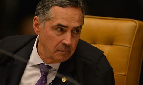 Perdeu mané Barroso toma posse como presidente do STF