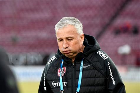 SuperLiga Dan Petrescu a renunțat la alți doi fotbaliști din lotul