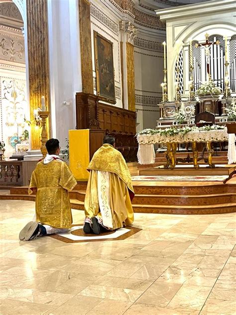 Venerdì 16 giugno solennità del Sacro Cuore di Gesù Santa Messa