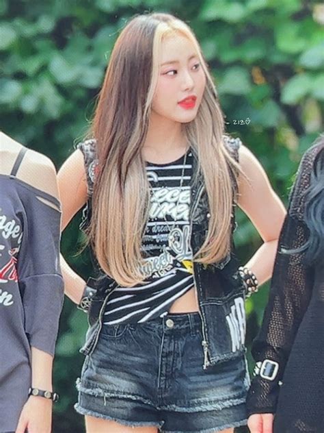 SHEON THAILAND on Twitter RT reese ksy 220903 리즈픽 수연이 김수연 션