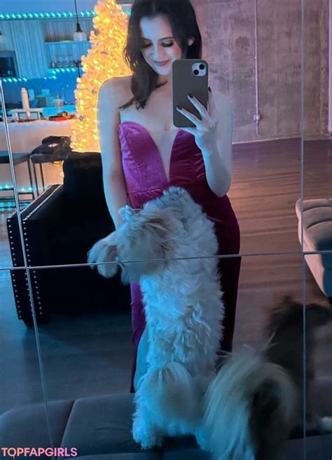 Laura Marano Nude Onlyfans Leaked Photo Topfapgirls