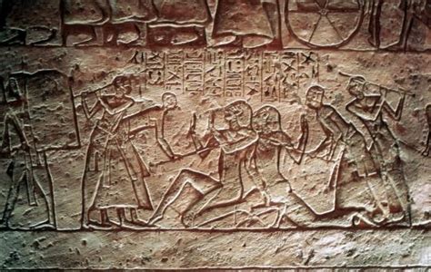 Beating The Spies Ancient Egypt Art Egypt Museum Egypt