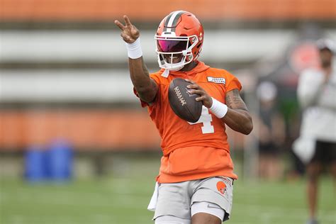 Browns Qb Watson Looks Like Himself Entertainment News