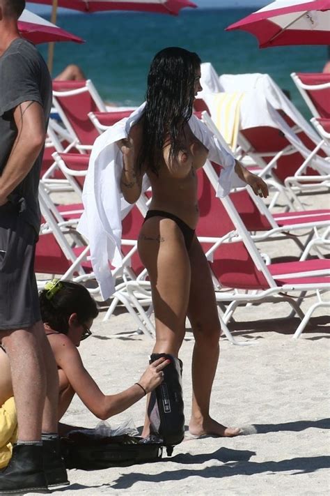 Giulia De Lellis Nude Photos The Fappening