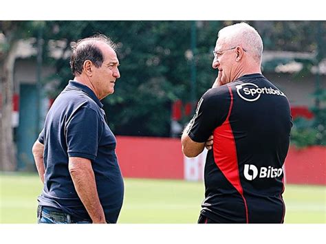 São Paulo Muricy Ramalho aponta fator que coloca Flamengo como