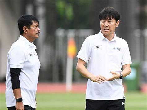 Indra Sjafri Shin Tae Yong Masih Sangat Layak Di Timnas Indonesia