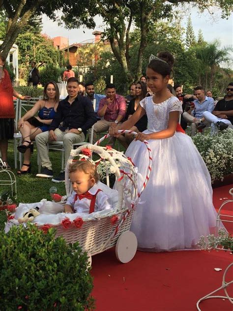Como Planejar Minha Entrada No Altar Daminhas E Pajens Carrinhos