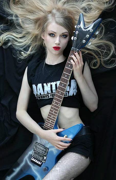 Chica Heavy Metal Heavy Metal Girl Heavy Metal Music Rocker Girl Rocker Chick Female