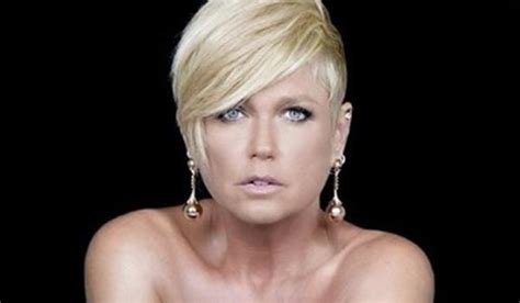 Xuxa Meneghel Surge Nua Em Clique Feito E Compartilhado Pelo Sobrinho