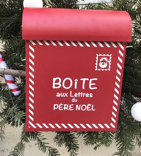 Marsanne La boîte aux lettres du père Noël est installée