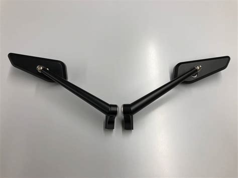 rizoma リゾマ ミラー 左右セット ブラック 汎用 ミラー 売買されたオークション情報yahooの商品情報をアーカイブ公開