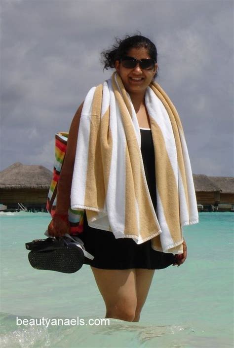 Full Masti Hot Gujarati Aunties Stills